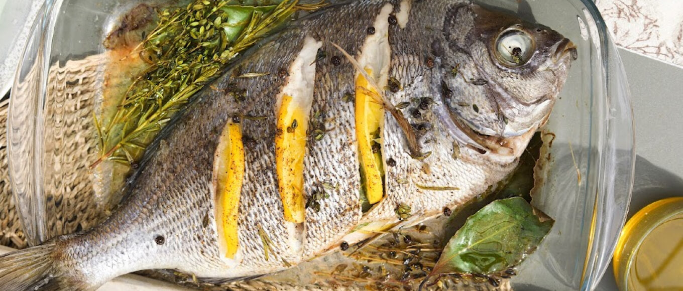 DORADE À LA PROVENÇALE – Domaine Jòlibois